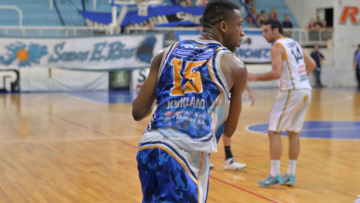 De forma intempestiva, Kirkland dejó Echagüe