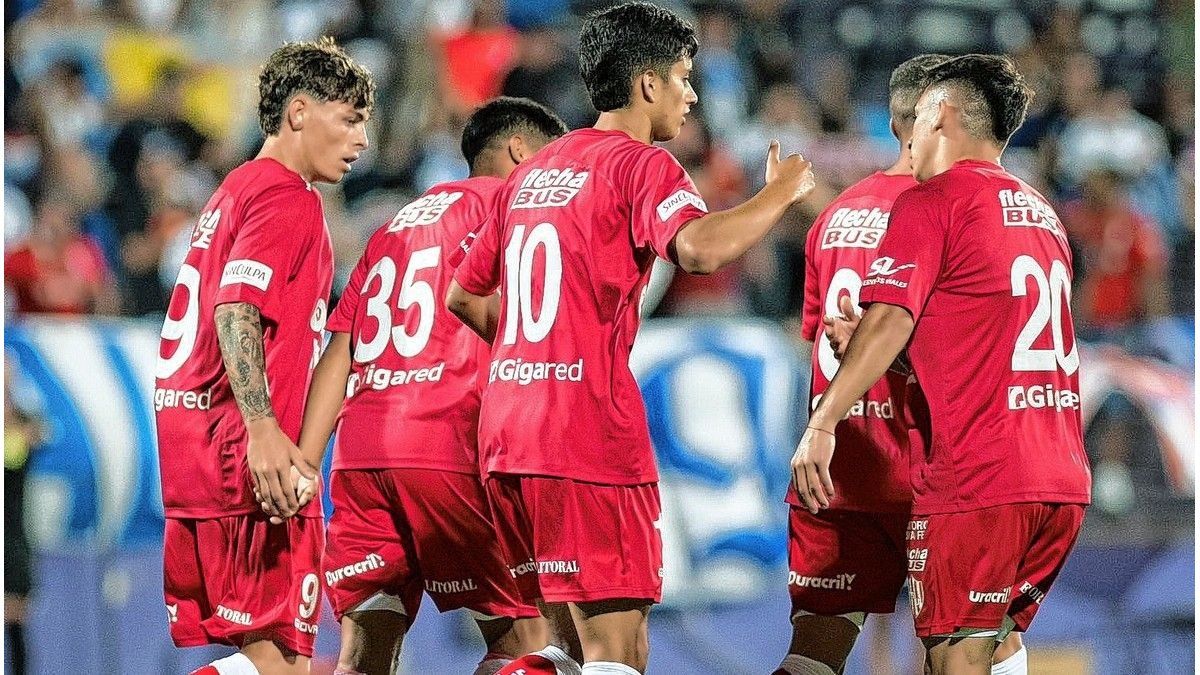 Unión asume su último ensayo de fuste ante Atlético Tucumán