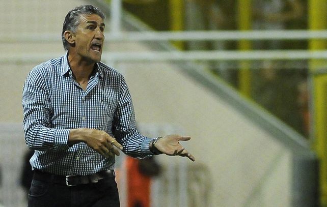 Como entrenador, Edgardo Bauza sumó su quinta victoria frente a Central