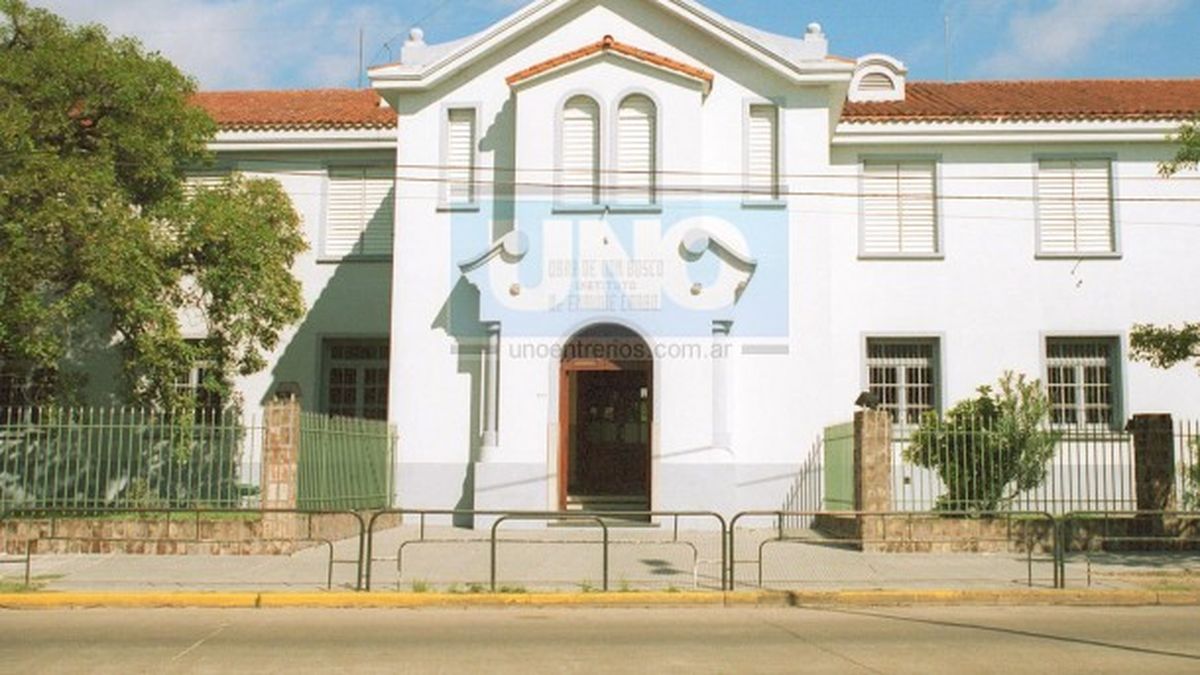 Impidieron el ingreso de estudiantes de sexto año del colegio Don Bosco