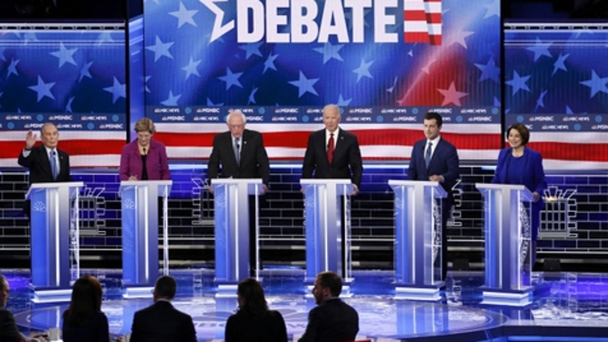 Bloomberg fue el más atacado en el debate demócrata de Las Vegas