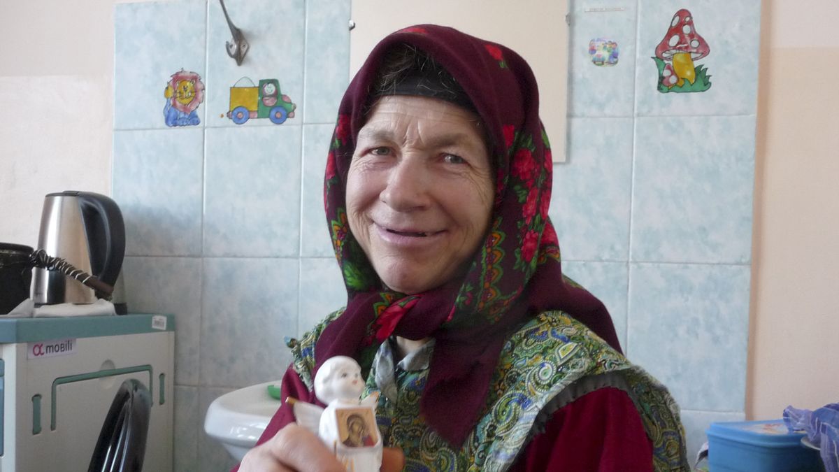 Agafia, a sus 70 años, es la última ermitaña de la estepa siberiana