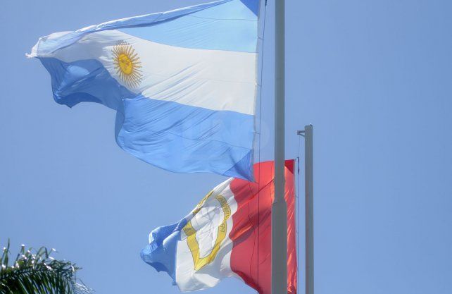 Por qué hoy es el día de la bandera de Santa Fe
