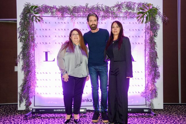 Décima quinta edición del Mega Desfile Lanka Models