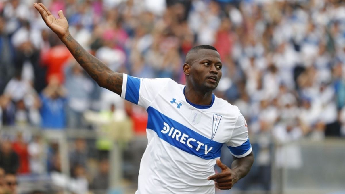 Riascos entraría arriba en la U