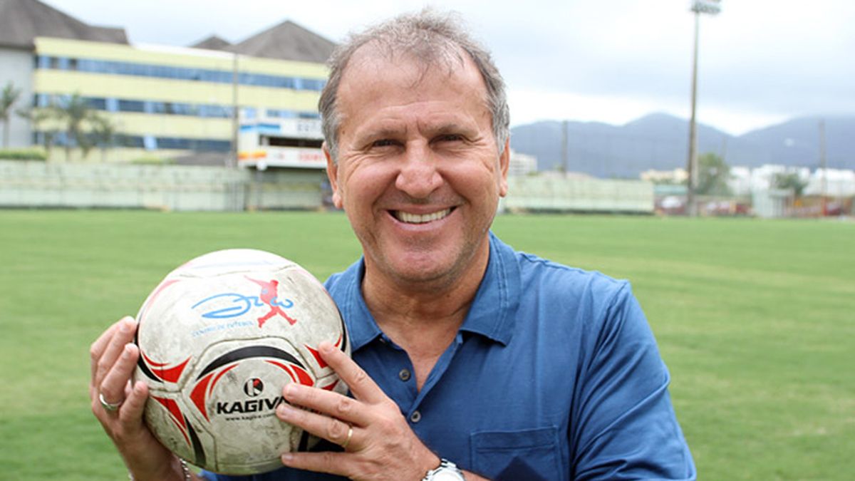 Zico confirma que será candidato a la presidencia de la FIFA