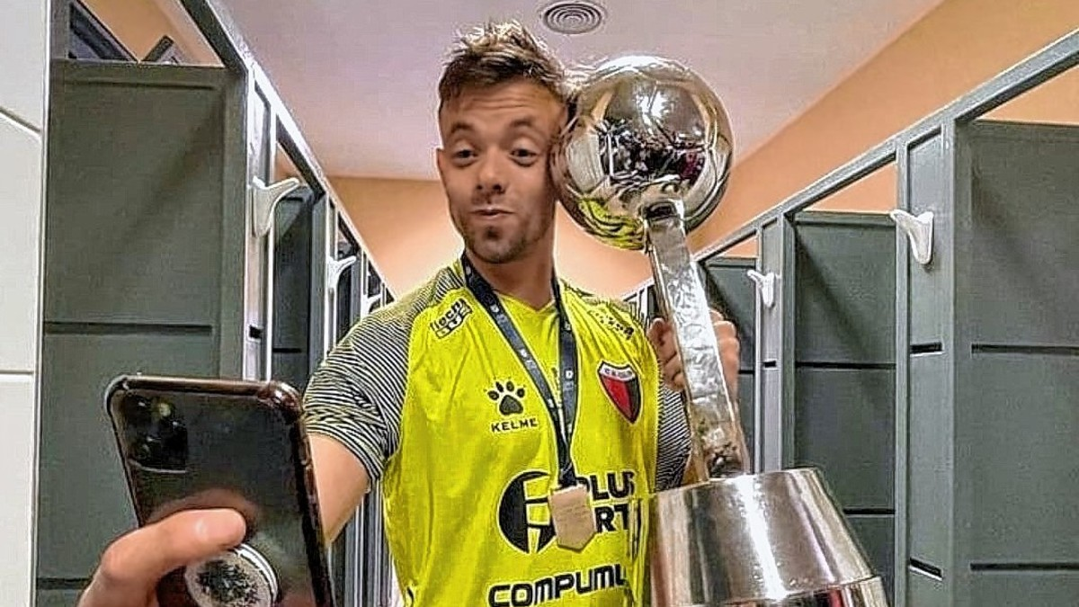 Burián: Es más importante un campeonato que un clásico