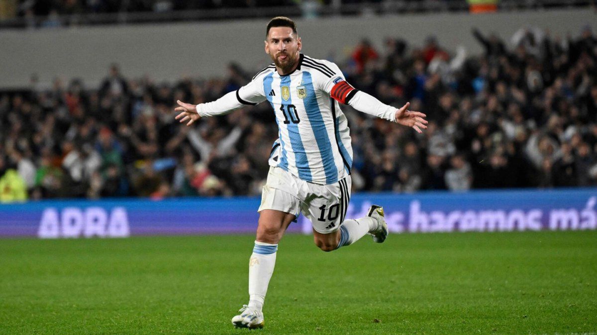 Argentina le ganó a Ecuador con un golazo de Lionel Messi