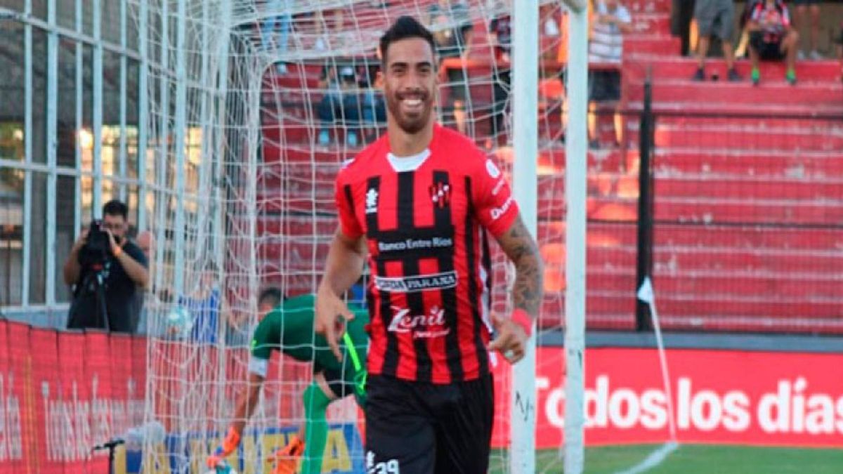 Gabriel Ávalos, el delantero que suena fuerte en Unión