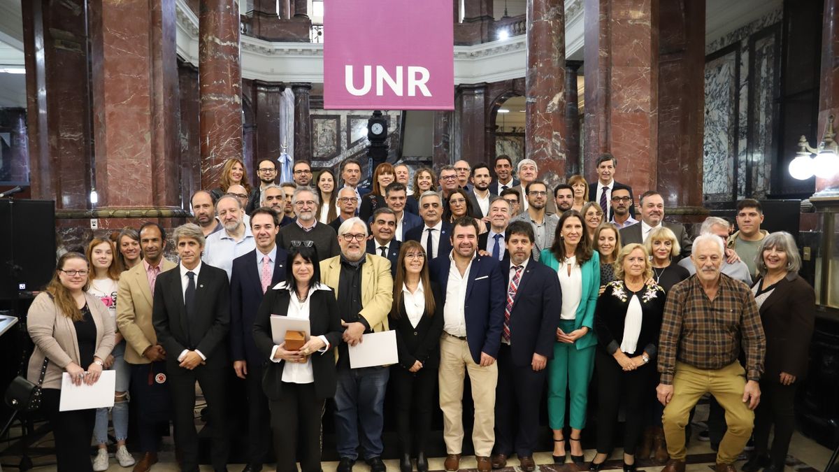 UNR: asumieron los nuevos decanos de las facultades y se viene la ...