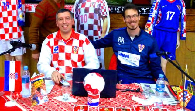 Los rosarinos que tienen 370 camisetas de Croacia