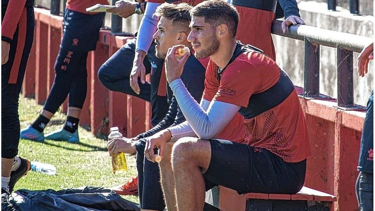 Por qué Colón le cierra la puerta de salida a Leonel Picco