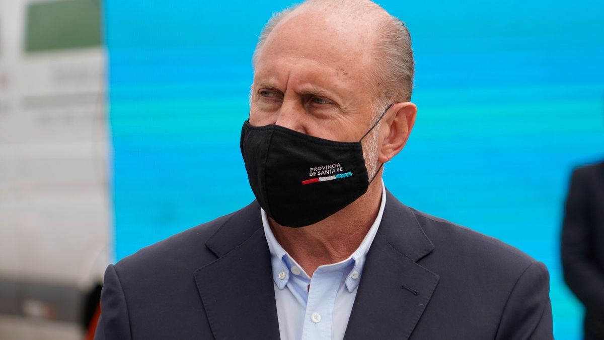 Perotti: Vamos a buscar a los chicos a sus casas para traerlos a la escuela