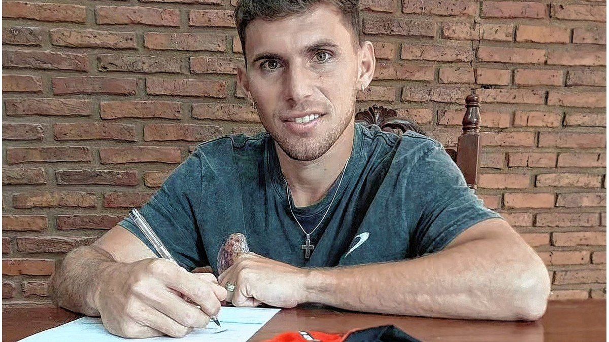 Franco Coronel puso la firma y es refuerzo de Patronato