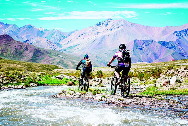 Los cinco mejores destinos turísticos de la argentina para recorrer en bicicleta