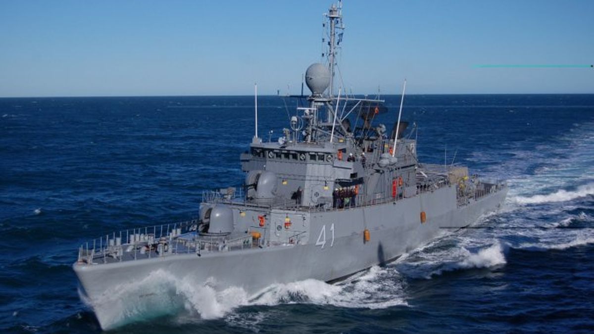 Zarpó una corbeta de la Armada en busca del Tunante II