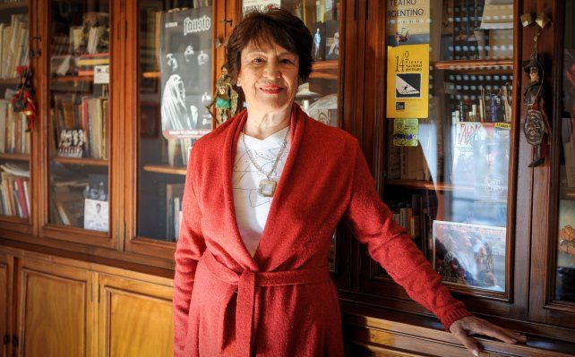 Clide Tello cuenta la historia del teatro en Rosario: ¿Por qué sigue ...