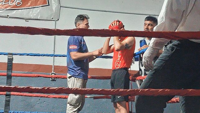 En barrio Roma se realizó un importante festival de boxeo amateur
