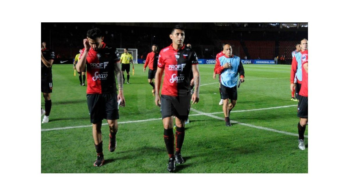 Alan Ruiz y su intención de volver a ponerse la camiseta de Colón