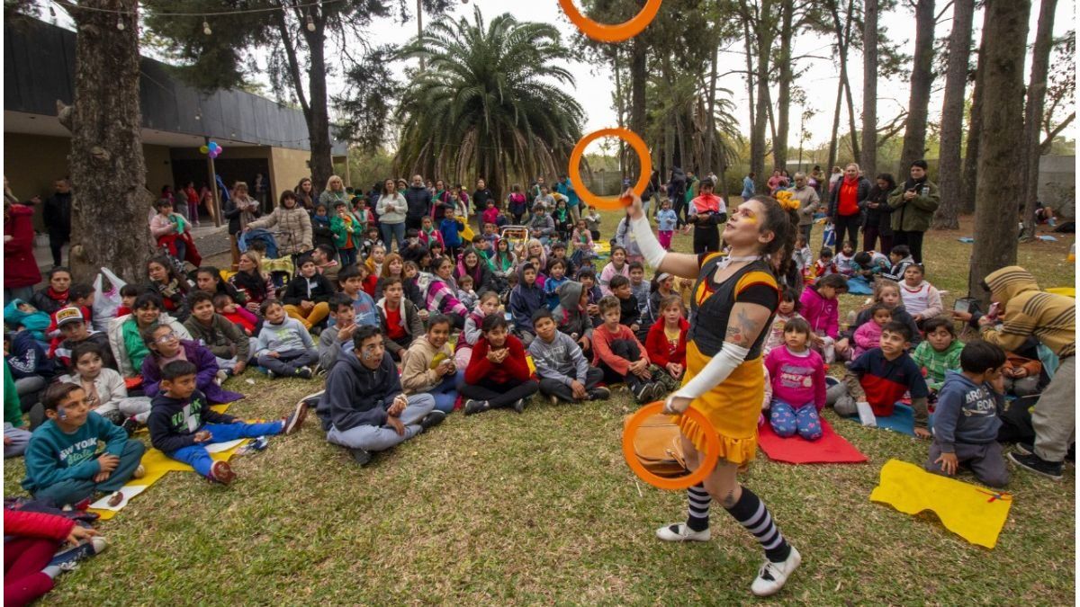 Sofía Luz en Las ocurrencias de Betty