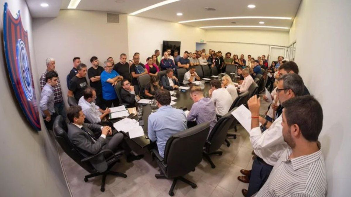 Renuncias y crisis: se declaró la acefalía en San Lorenzo