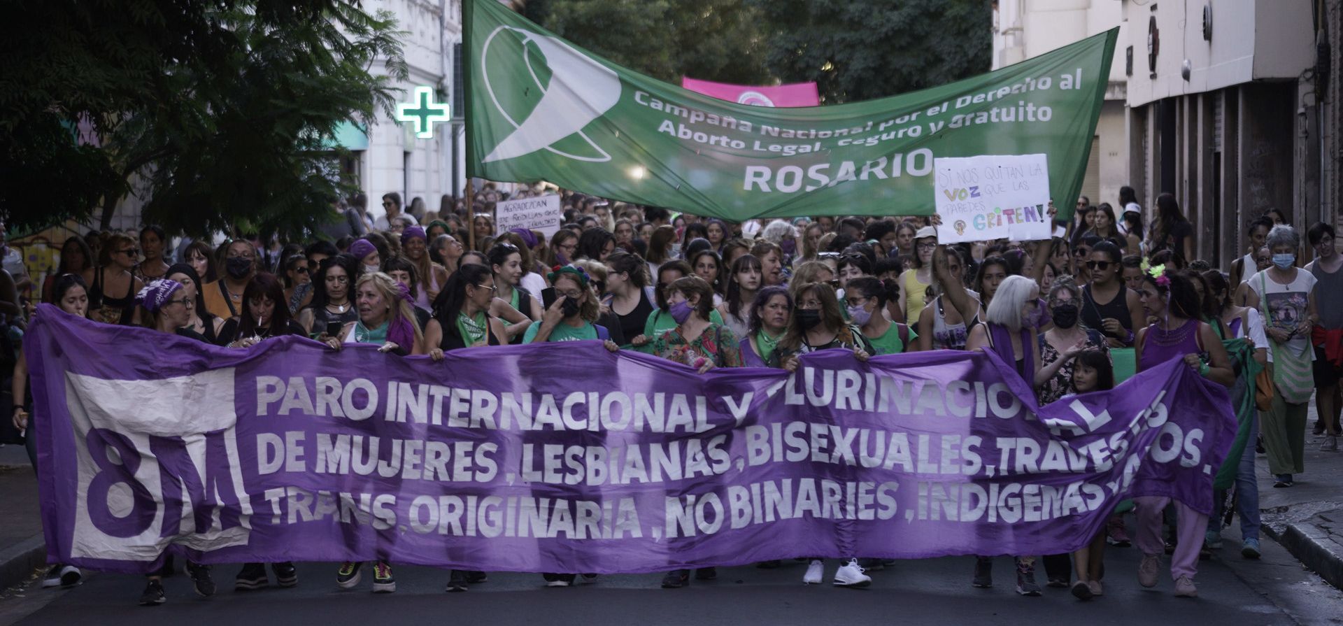 La poderosa marcha del 8M en imágenes