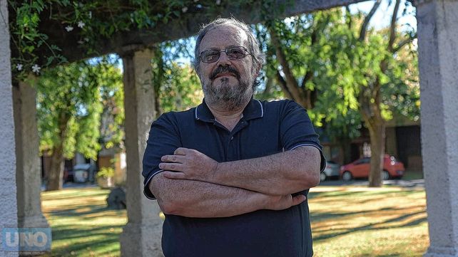 Un libro desentraña los misterios y la historia de Paraná