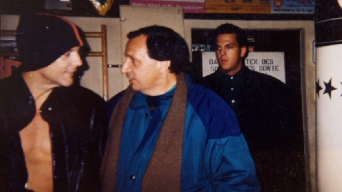 Un café con Mickey Rourke