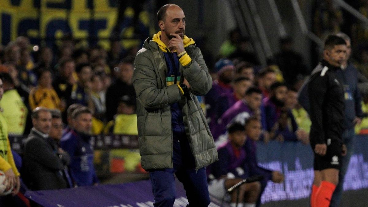 Matías Lequi se pellizca y tiene a Central con las defensas bajas