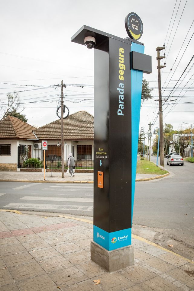 Avanza la instalación de 50 tótems seguros en Rosario
