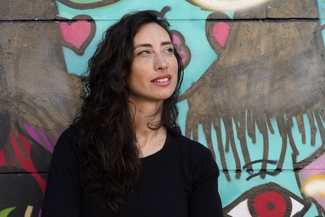 Evelyn Arach: el resplandor de la crónica