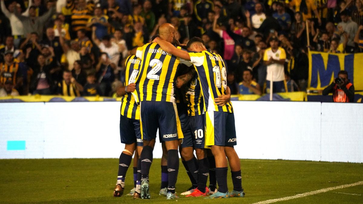 Central llega al clásico del domingo muy bien de la cabeza