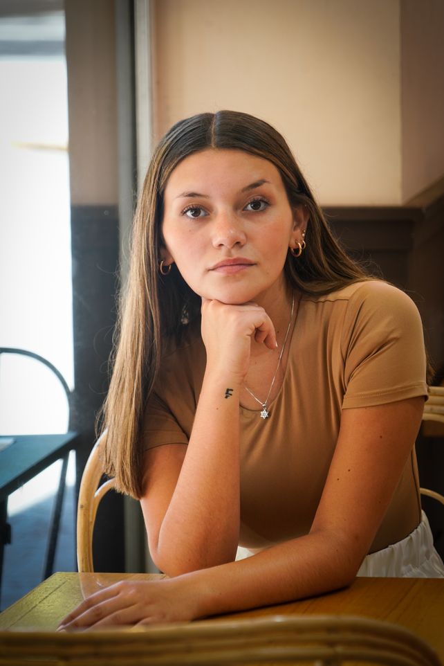 La historia de Laylan, la rosarina que eligió volver a la zona de ...