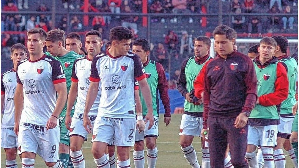 La renovación que se viene en el plantel de Colón con el aval de Medrán