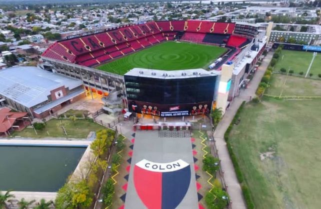Se cumplen 75 años de la inauguración del estadio de Colón