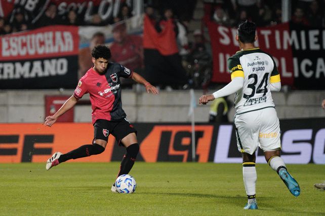 Una de las jóvenes promesas de Newells se pierde el cuadrangular en México