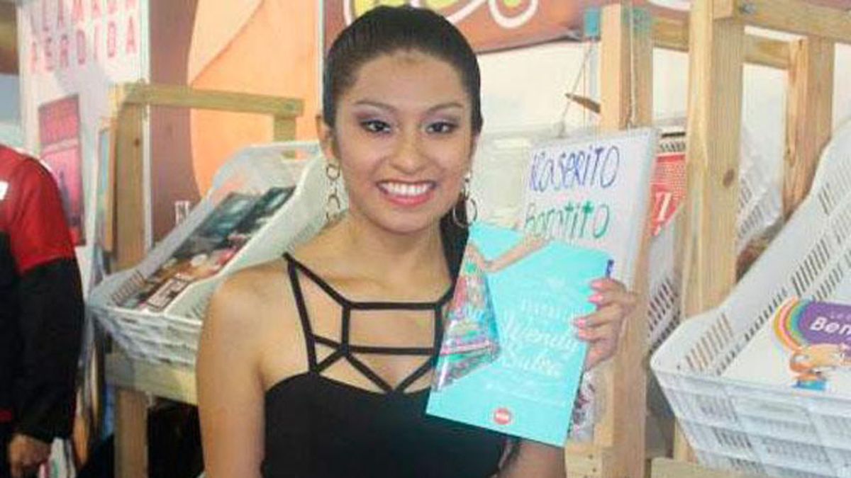 Wendy Sulca presentó su libro autobiográfico