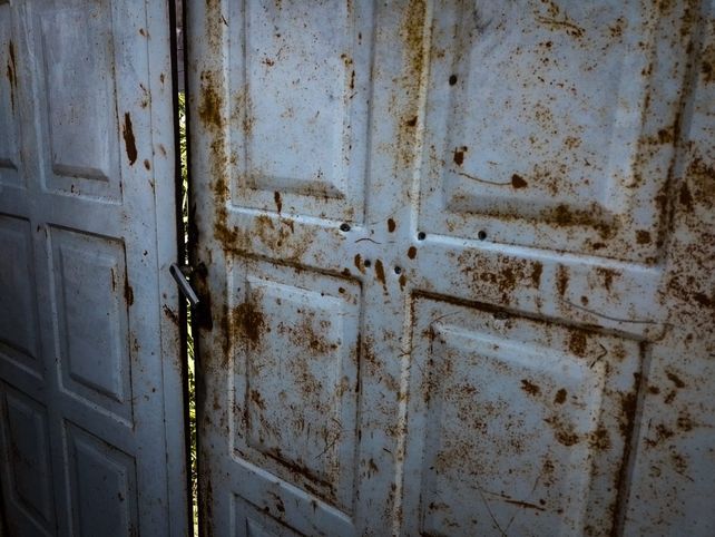 Plomo y humo en La Cerámica, escenario de un crimen con distintas versiones