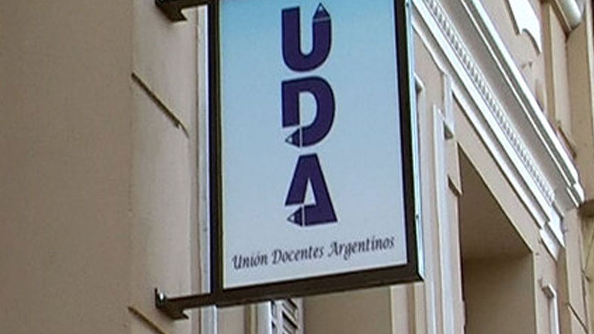 Los docentes de UDA no irán al paro