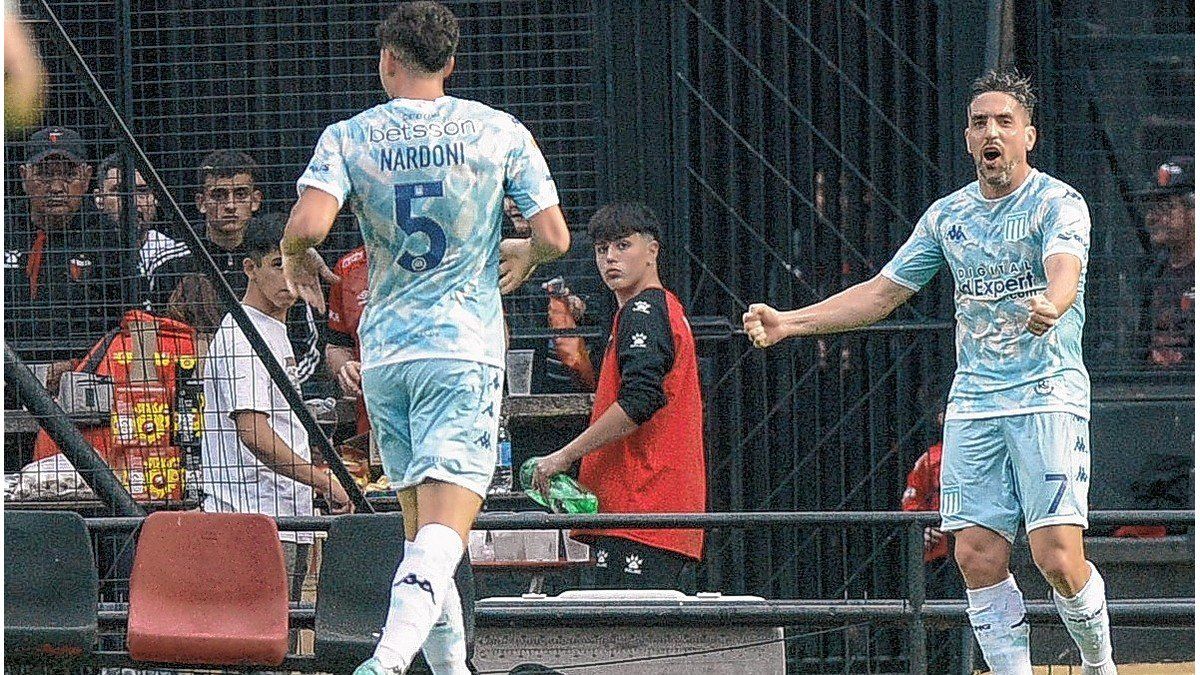 Racing fue más que Colón y lo goleó en Santa Fe