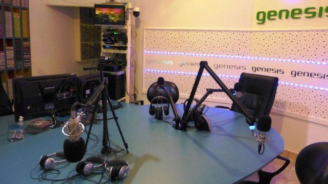 Génesis FM: Pioneros del streaming desde Caseros, Uruguay