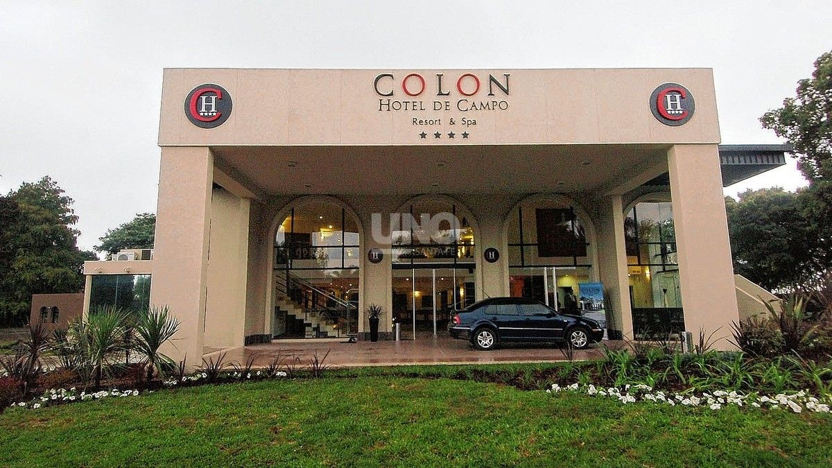 Colón logró recuperar el Hotel de Campo
