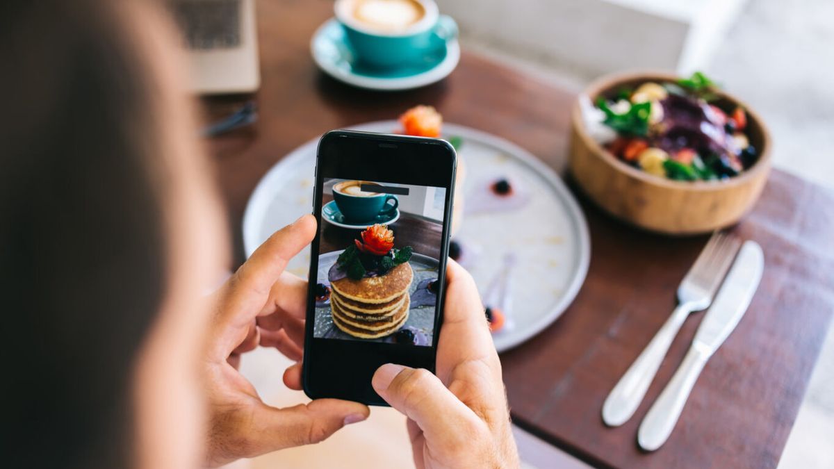 Influencers gastronómicos: ¿cuánto ganan y cómo trabajan en Rosario?