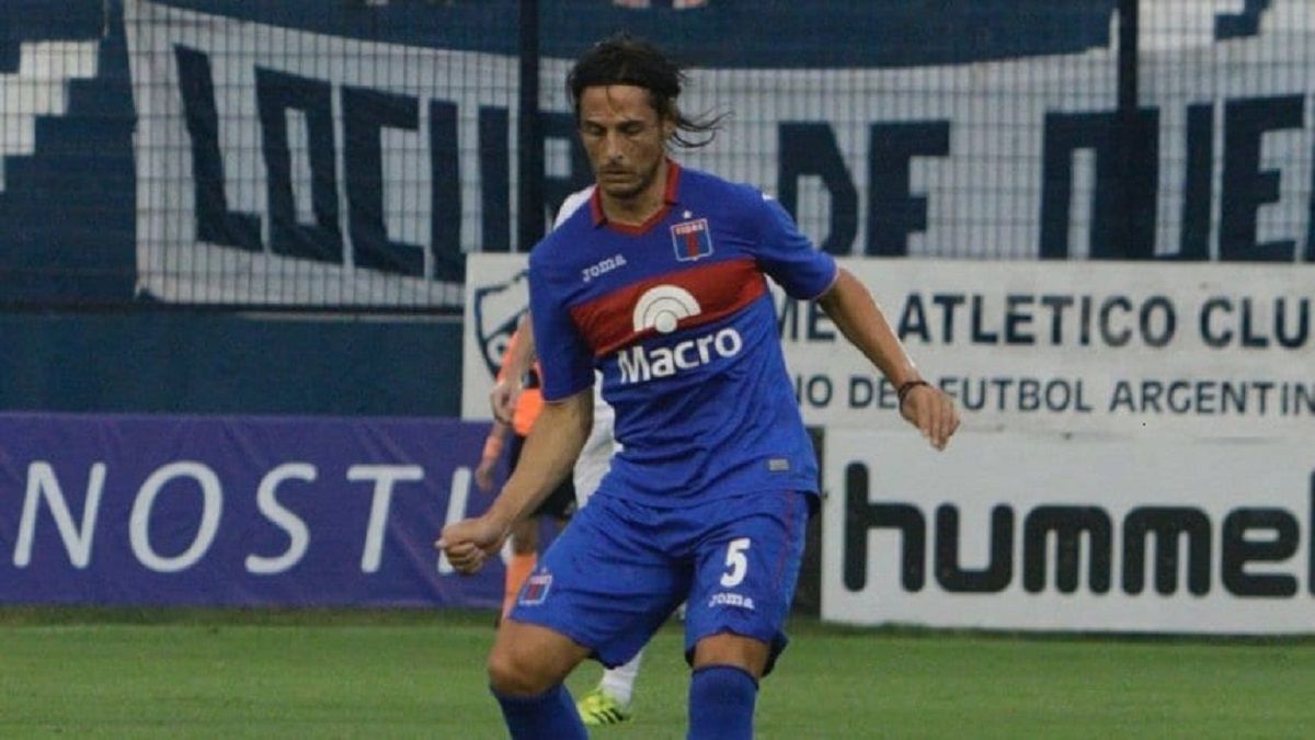 Sebastián Prediger, feliz por la forma de jugar de Tigre
