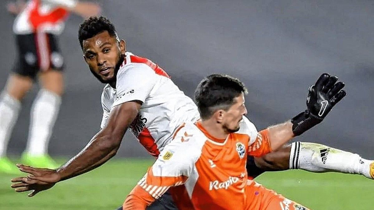 Rodrigo Rey, el gran apuntado por River