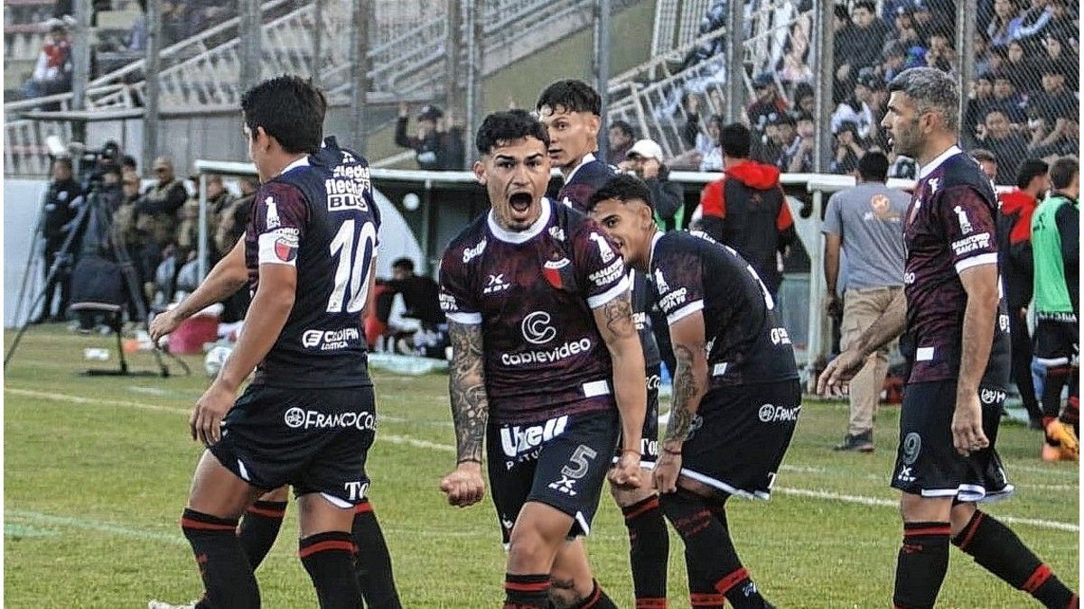 Colón fue letal y efectivo en ataque, pero en endeble y permeable en ...