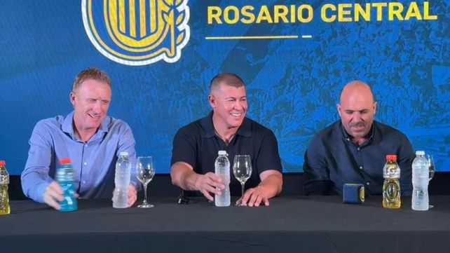 Tormenta de refuerzos en Rosario: los nombres que suenan en Central y ...
