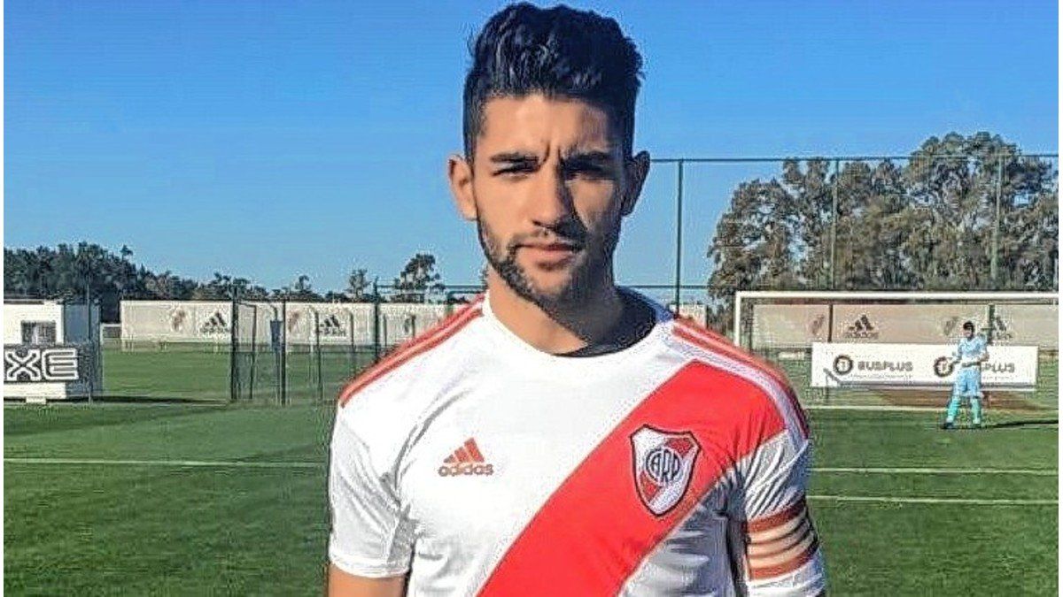 Franco Paredes, otra alternativa para la defensa de Unión