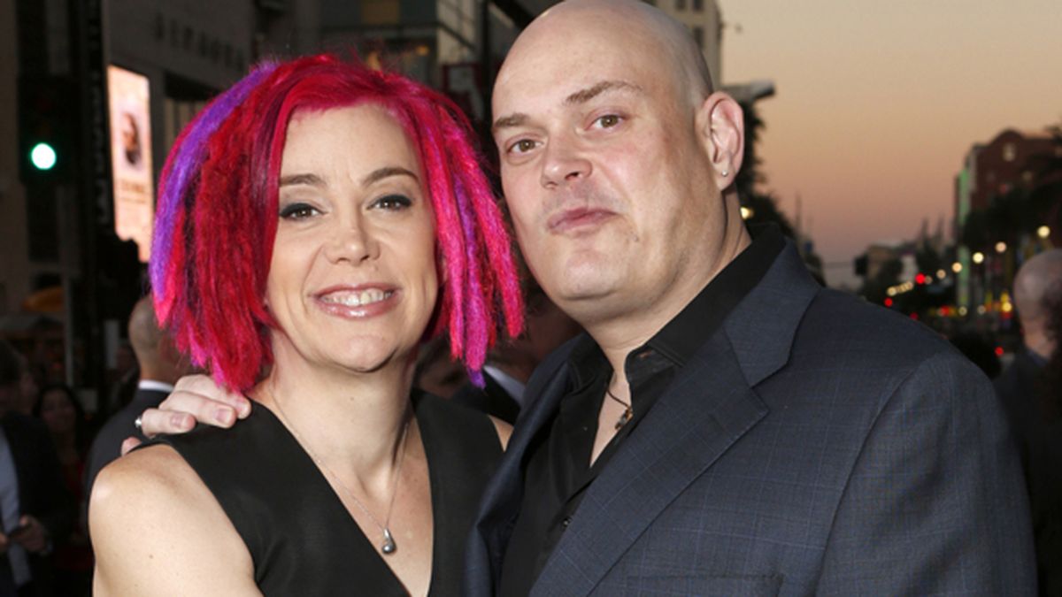 Los hermanos Wachowski ahora se convirtieron en “hermanas”