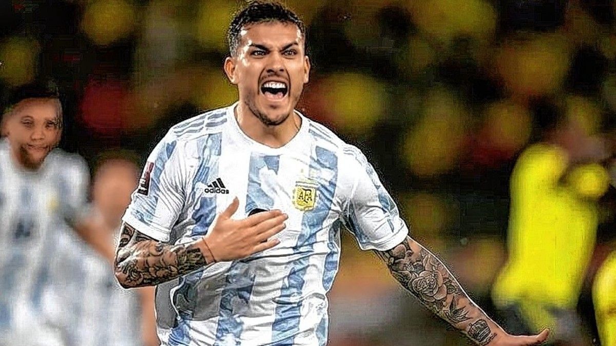Paredes: Es dificil no tener la cabeza en el Mundial